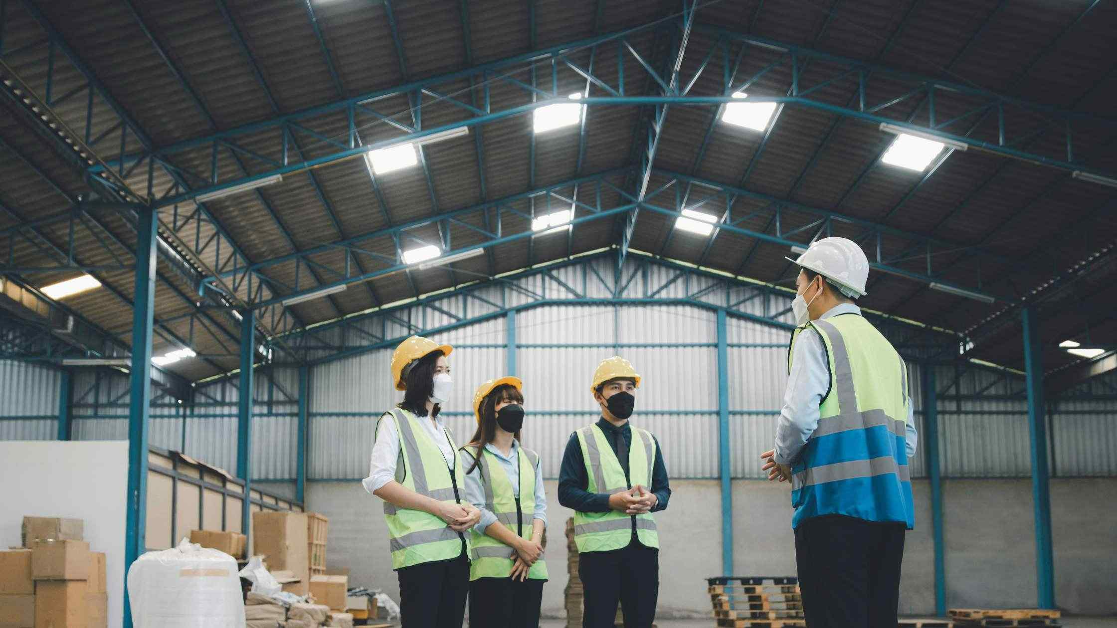 Top 5 Health and Safety Apps for Workplace Safety in 2025